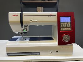 Janome New Home Memory Craft Horizon 7700QCP Sewing Machine Recent Trade